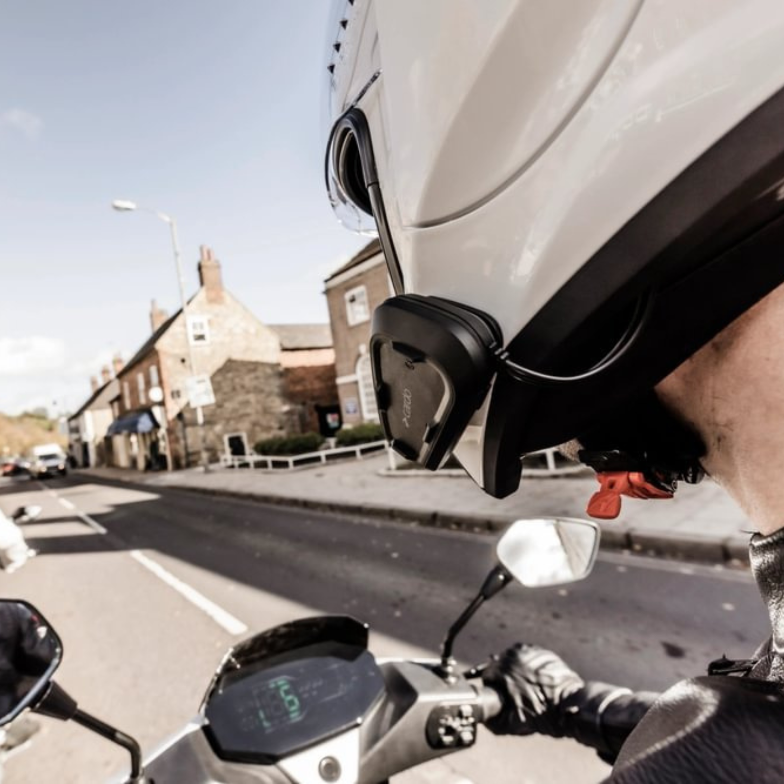 Cardo Spirit HD - Helmet House