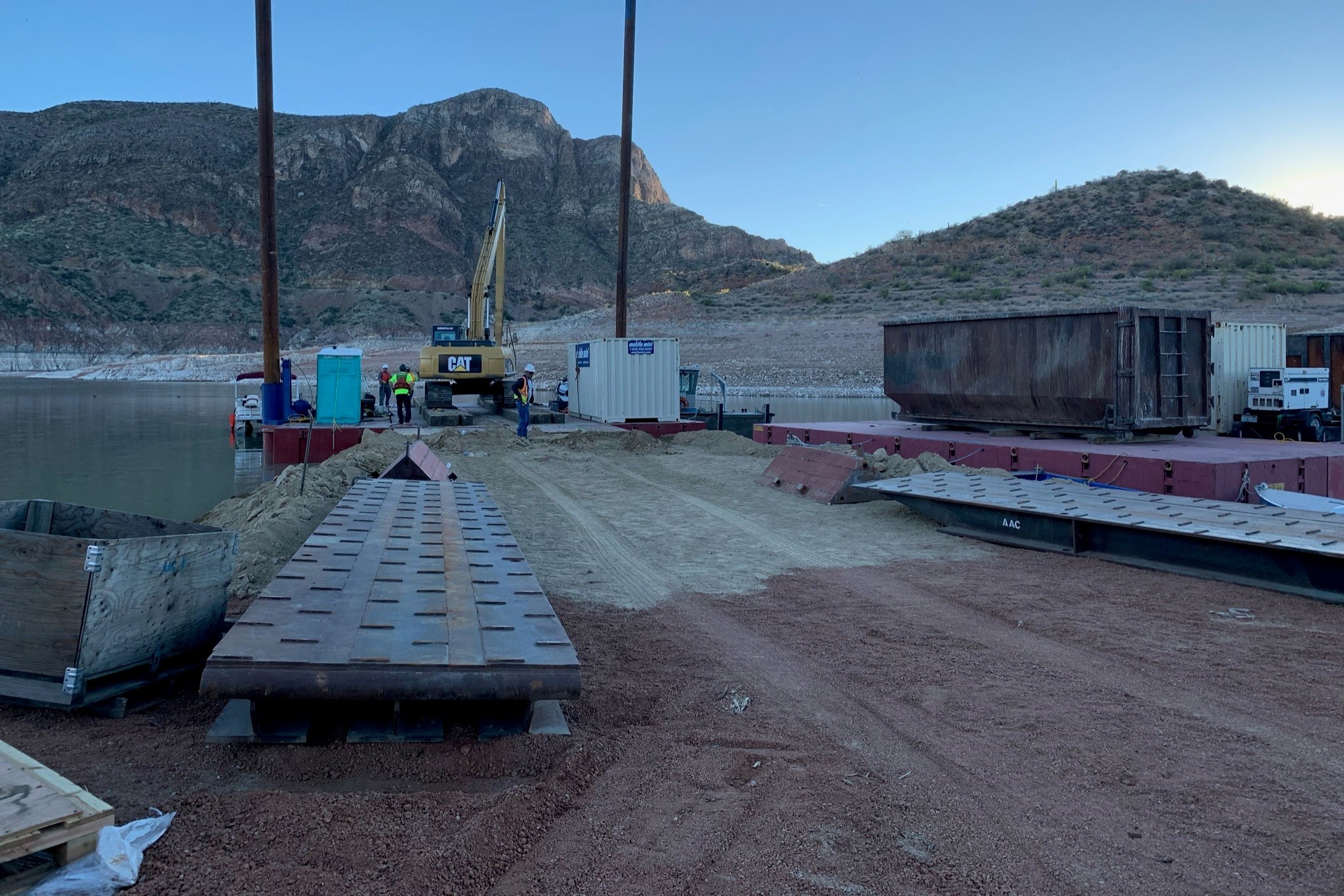 Winches & Barge Accessories | Barge Ramps